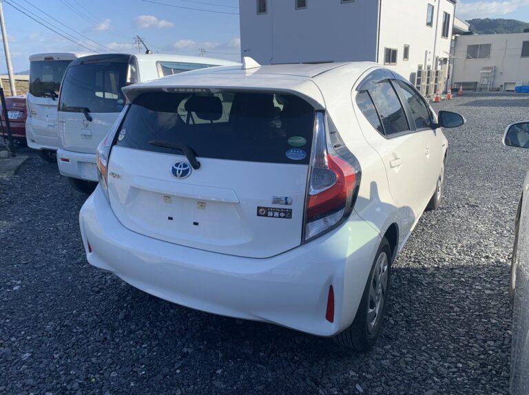 ★中古車情報★平成29年式 トヨタ・アクアS 入荷しました！ | 株式会社松橋自動車